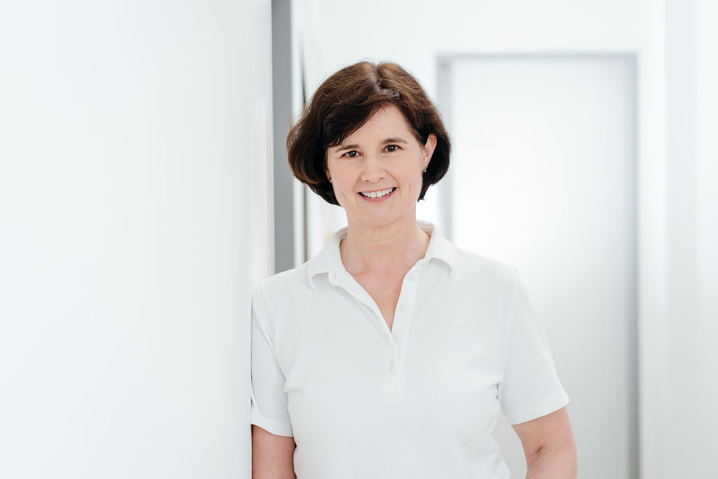 DR. MED. MARIA BENSCH - Heitmann